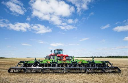 Product Showcase: Mandako Storm